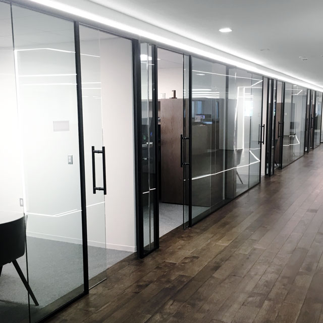 ALUR Glass and Modular Dividing Wall