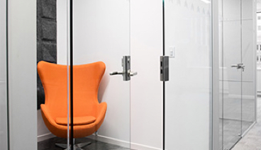 ALUR Glass and Modular Dividing Wall